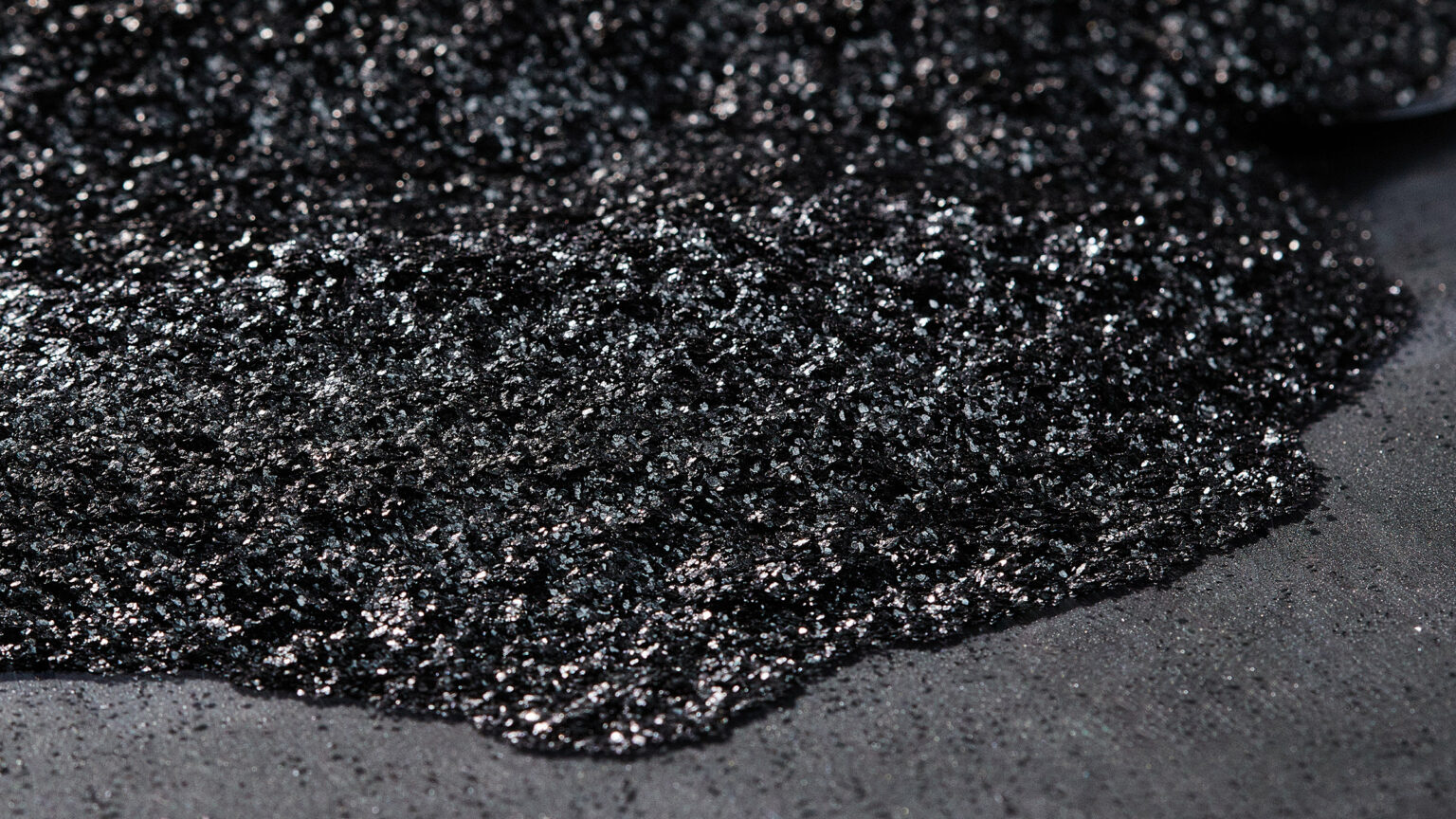 Carbon products like Graphite for the plastics industry | RMC Remacon