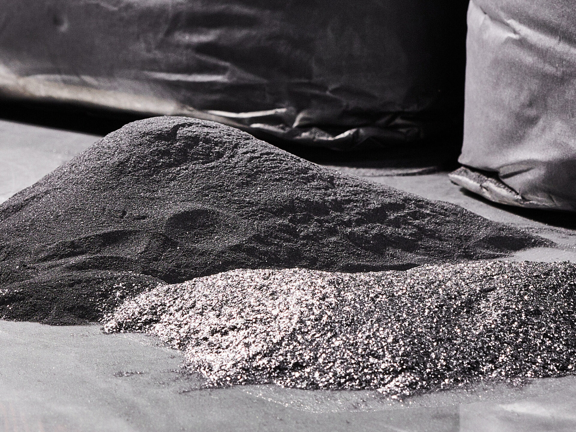 Graphite products for the lubricant industry - RMC Remacon